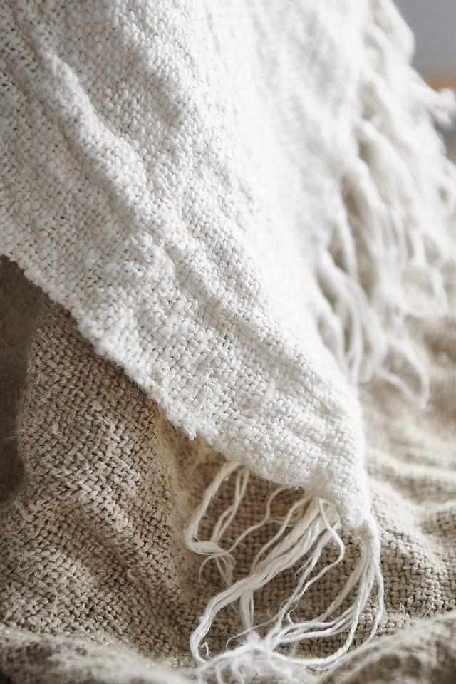 Bedouin Oversized Ivory Linen Throw - SD&CO