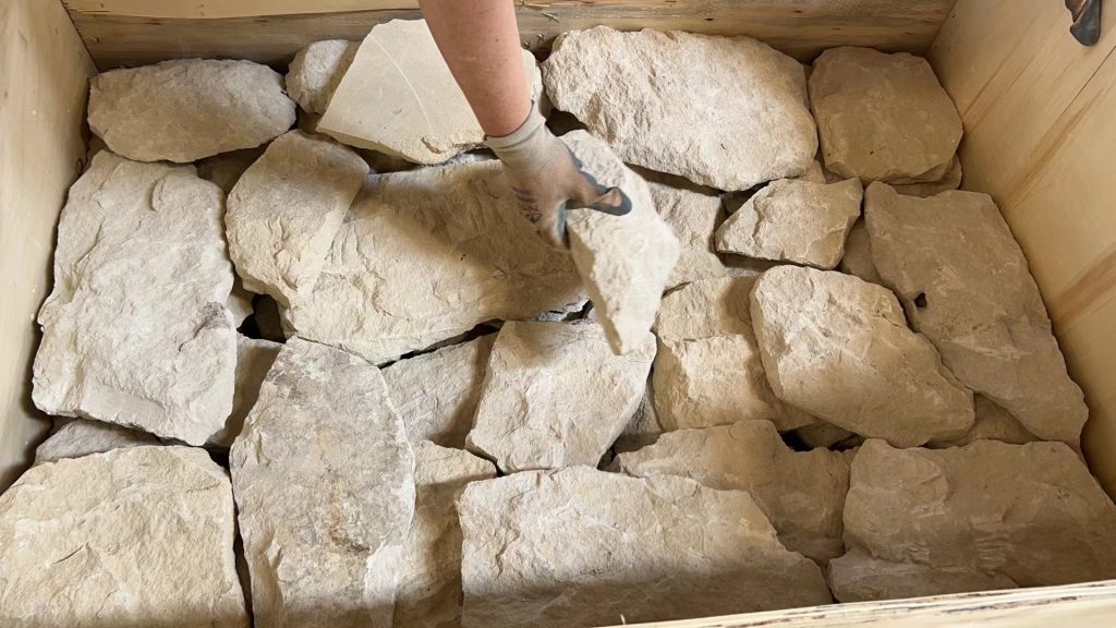Alba Loose Random Wall Cladding - Natural Stone by SD&CO